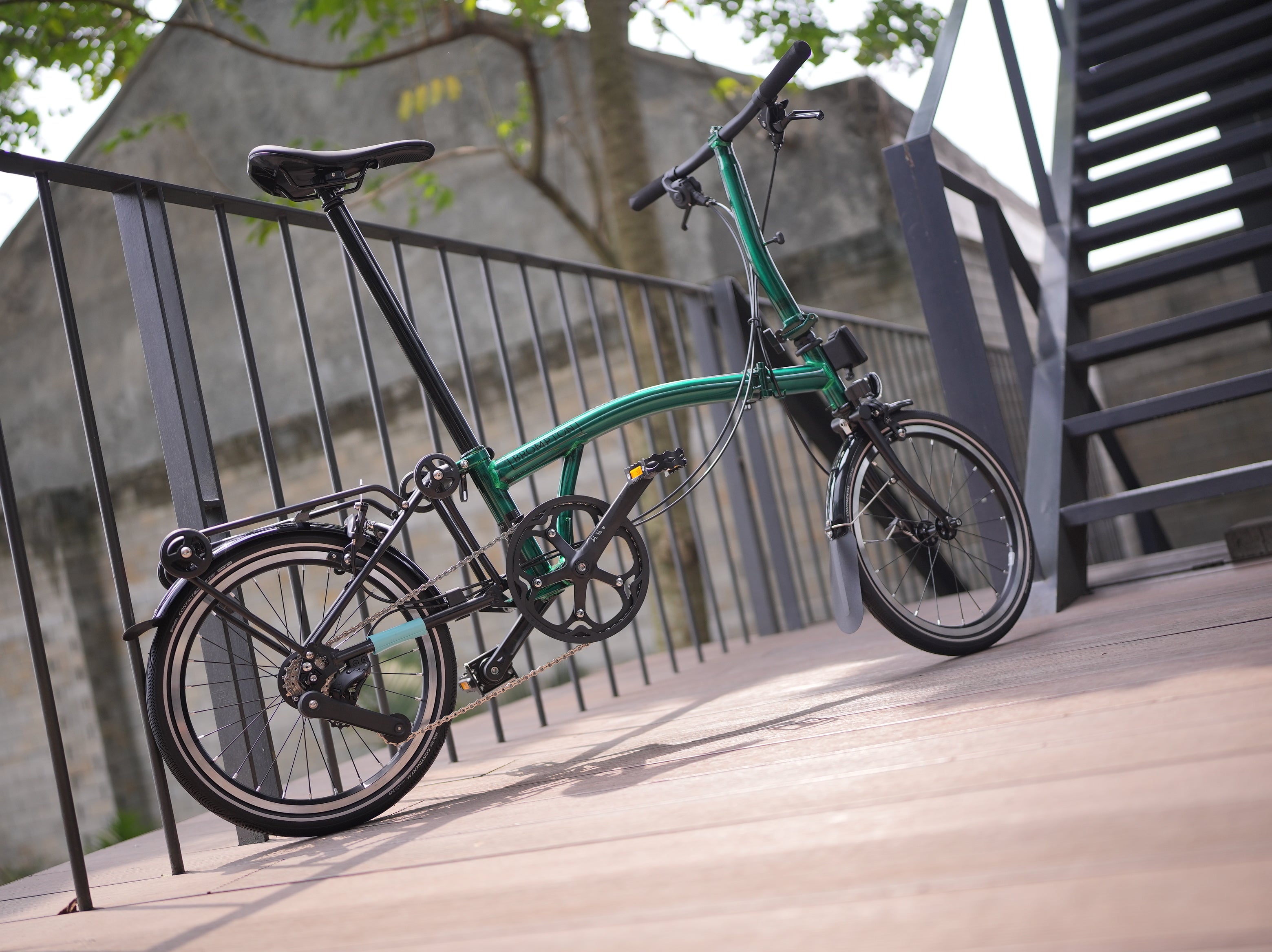 Brompton P Line Urban | Low Rise | With Rear Rack - Emerald Green ...