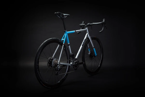 Ritte The Phantom Bike with SRAM Force – SpinWarriors